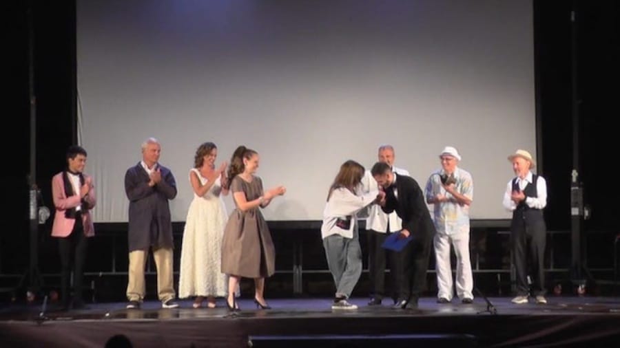 “Vola colomba... nel blu dipinto di blu” al Teatro Camploy